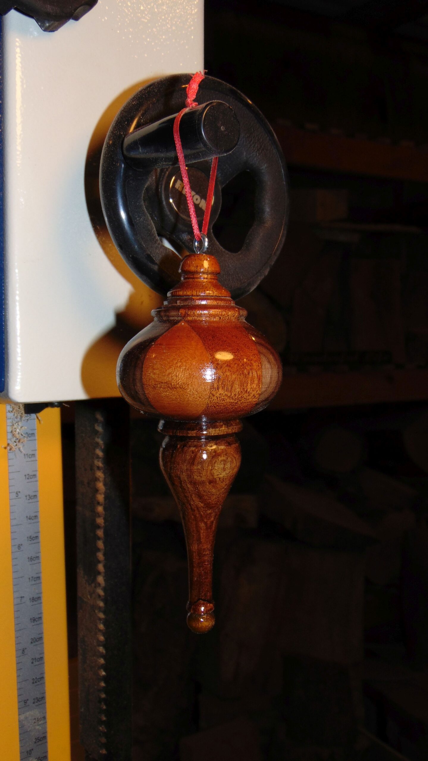 Featured: Spiral Ribbon Finial with Matt Harber | World Wide Wood Turners